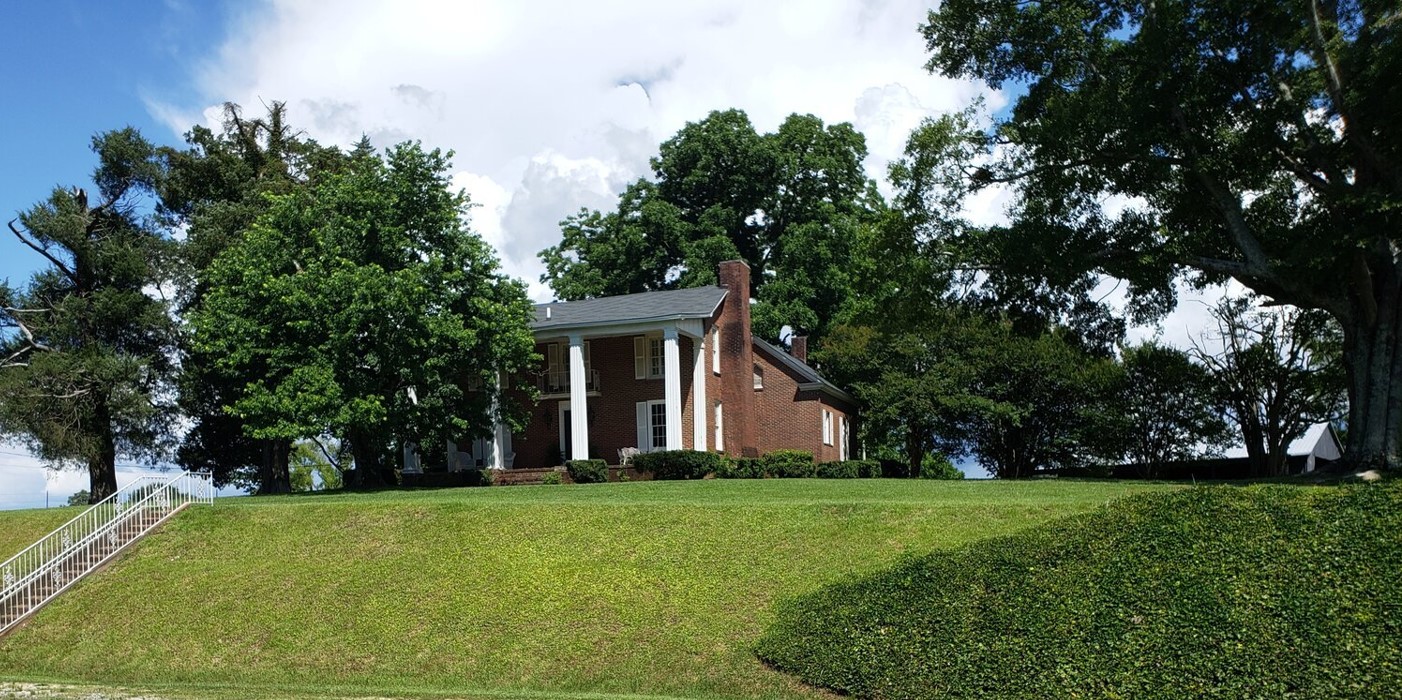 Blount Plantation